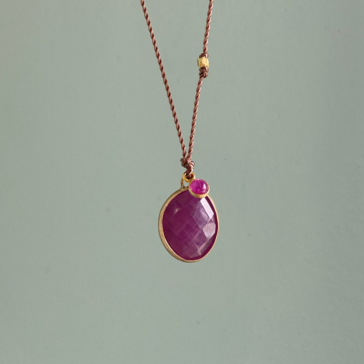 Sapphire + Ruby Nightingale – virtu